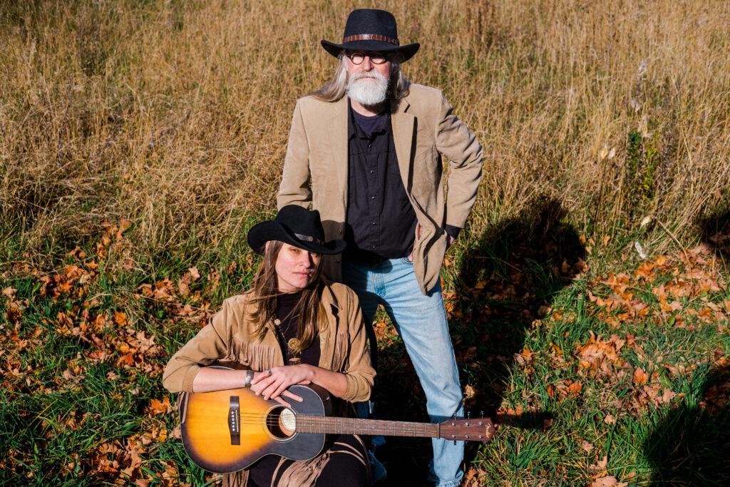 Emilie Clepper : rallier ses origines avec sa voix - Éklectik Média